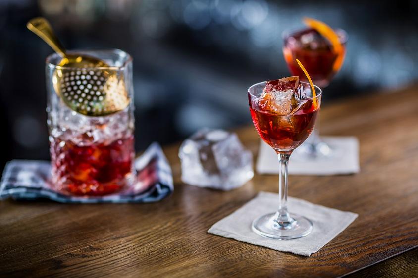 5 Cocktail Paling Populer untuk Anda Coba Weekend Ini! - Womantalk